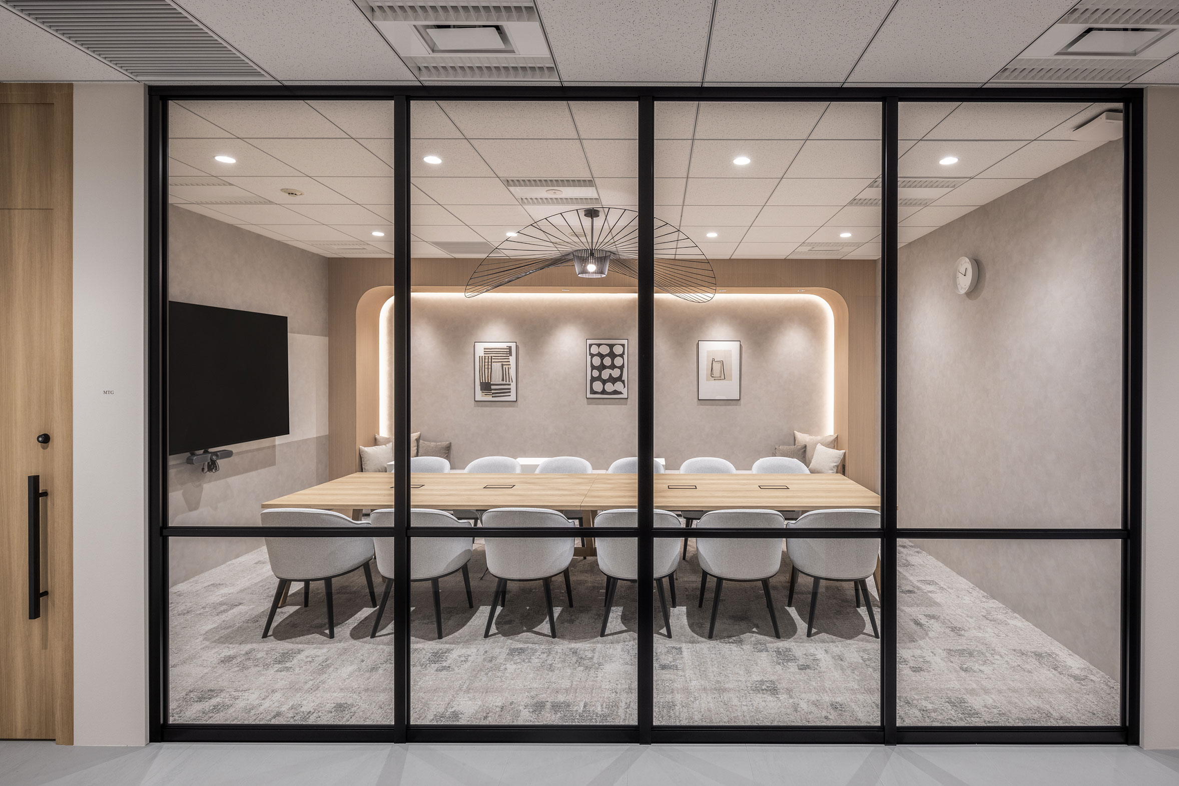 Works(オフィスデザイン事例) | 東京のオフィスデザイン・レイアウトならwork kit by HITOBA DESIGN