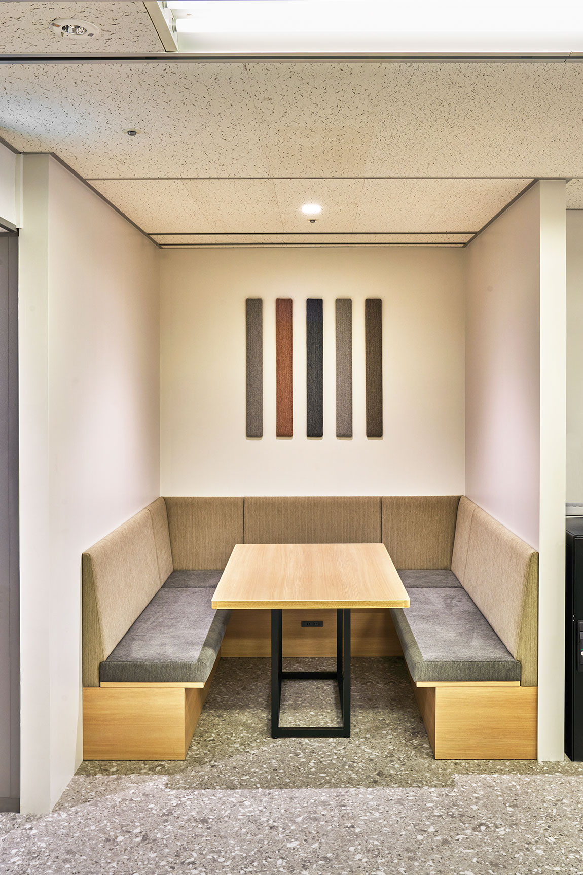 JMC CO., LTD. | Works | 東京のオフィスデザイン・レイアウトならwork kit by HITOBA DESIGN