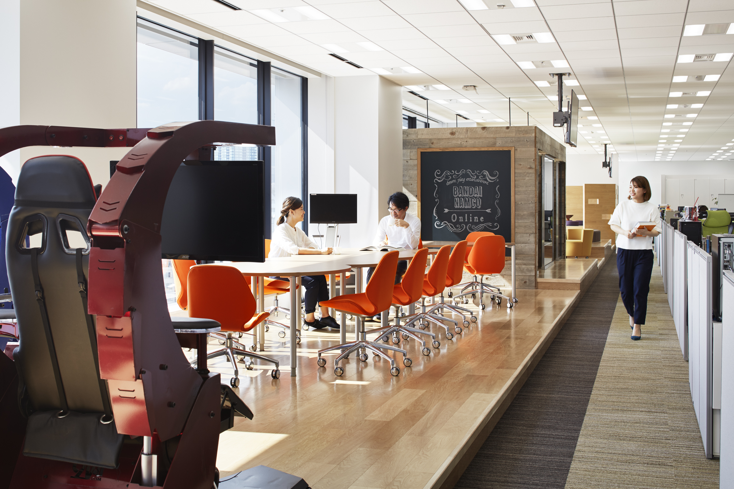 Bandai Namco Online Inc. | Works | 東京のオフィスデザイン・レイアウトならwork kit by ...